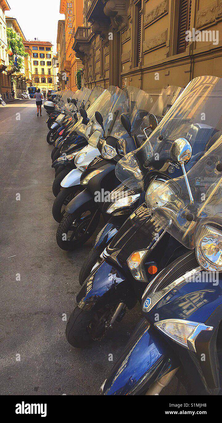 Vespas in Florence Stock Photo - Alamy