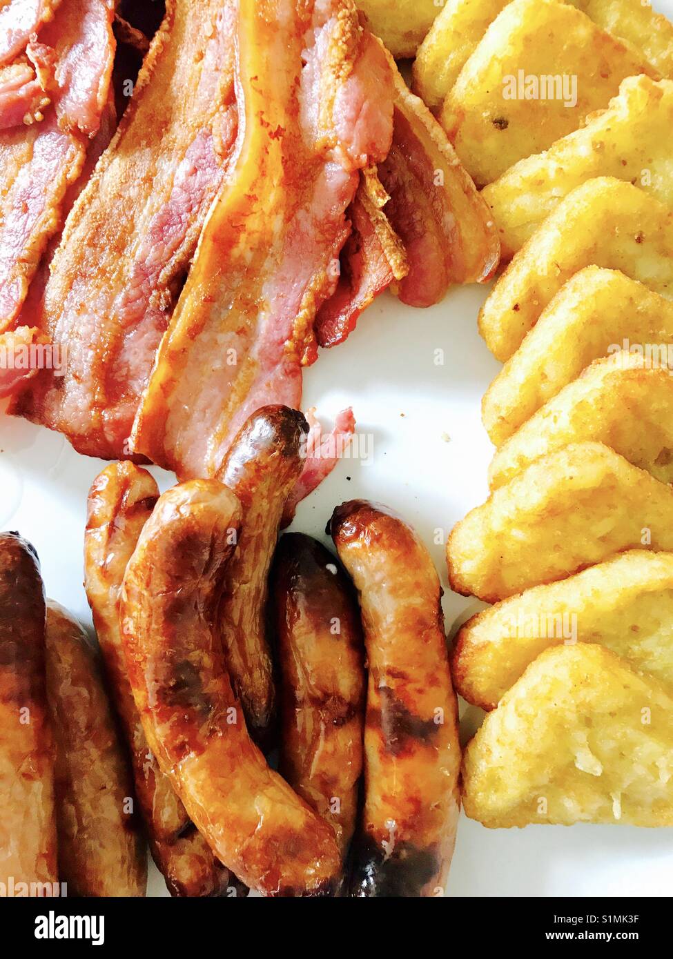 Plated buffet food hi-res stock photography and images - Alamy