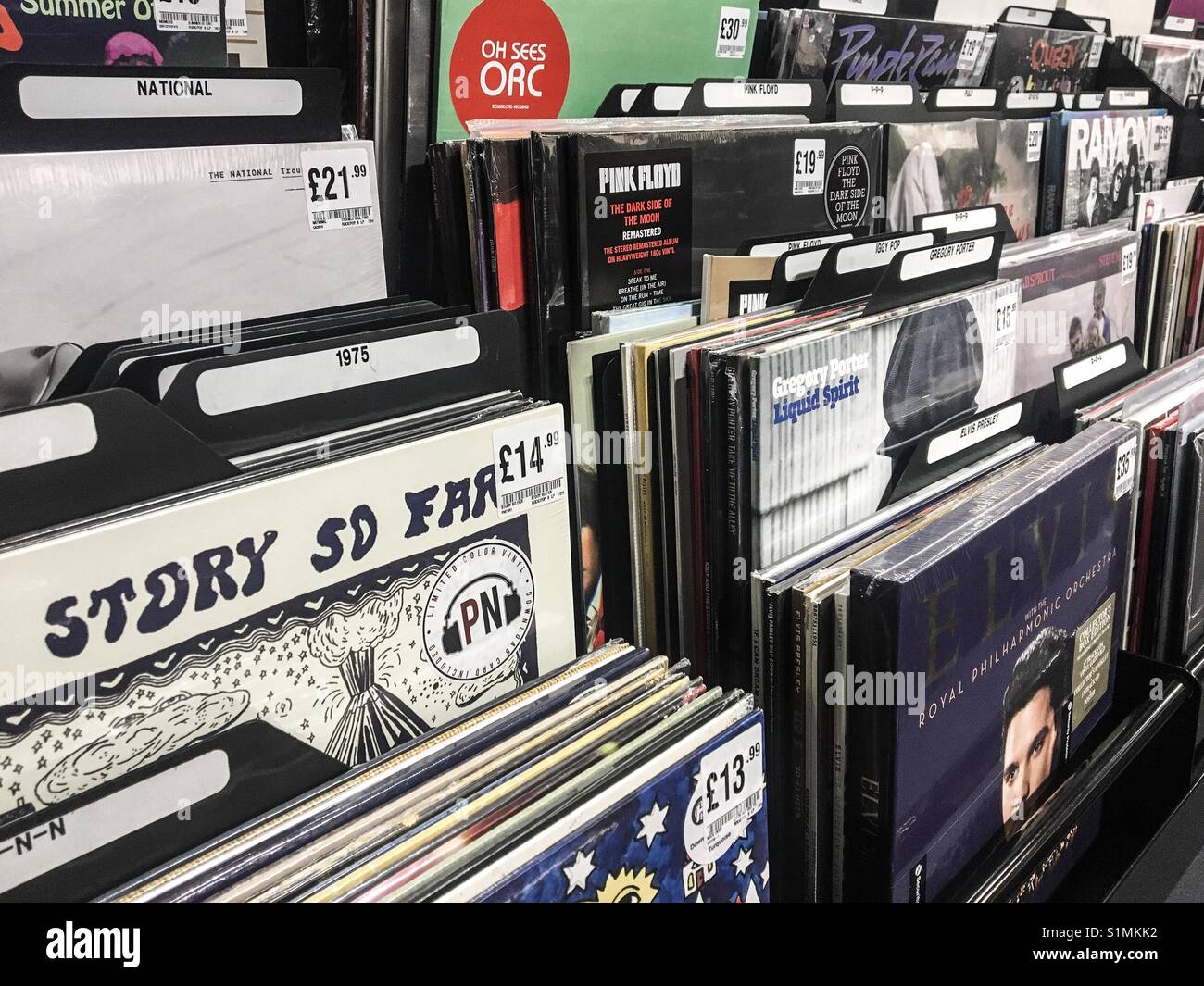 Physical media hi-res stock photography and images - Alamy