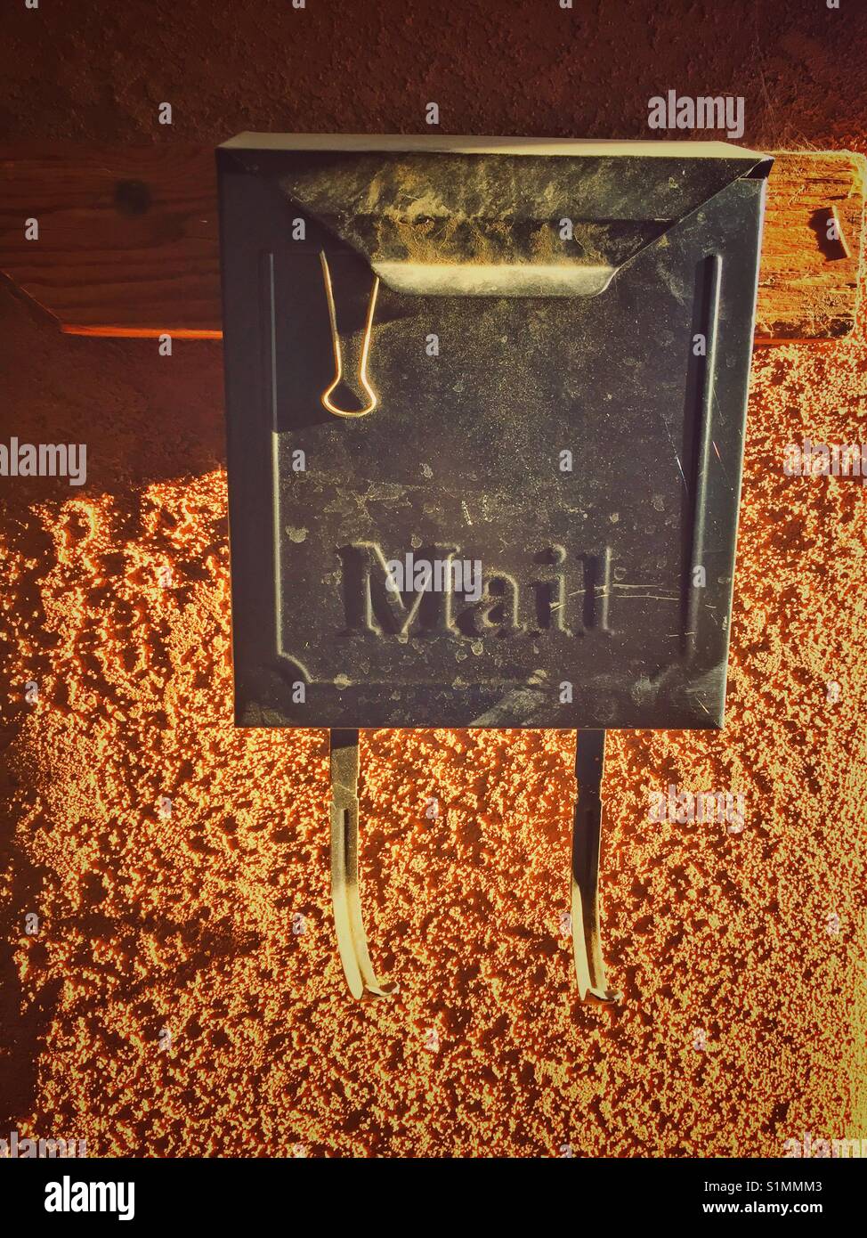 Old fashioned mail box hi-res stock photography and images - Alamy