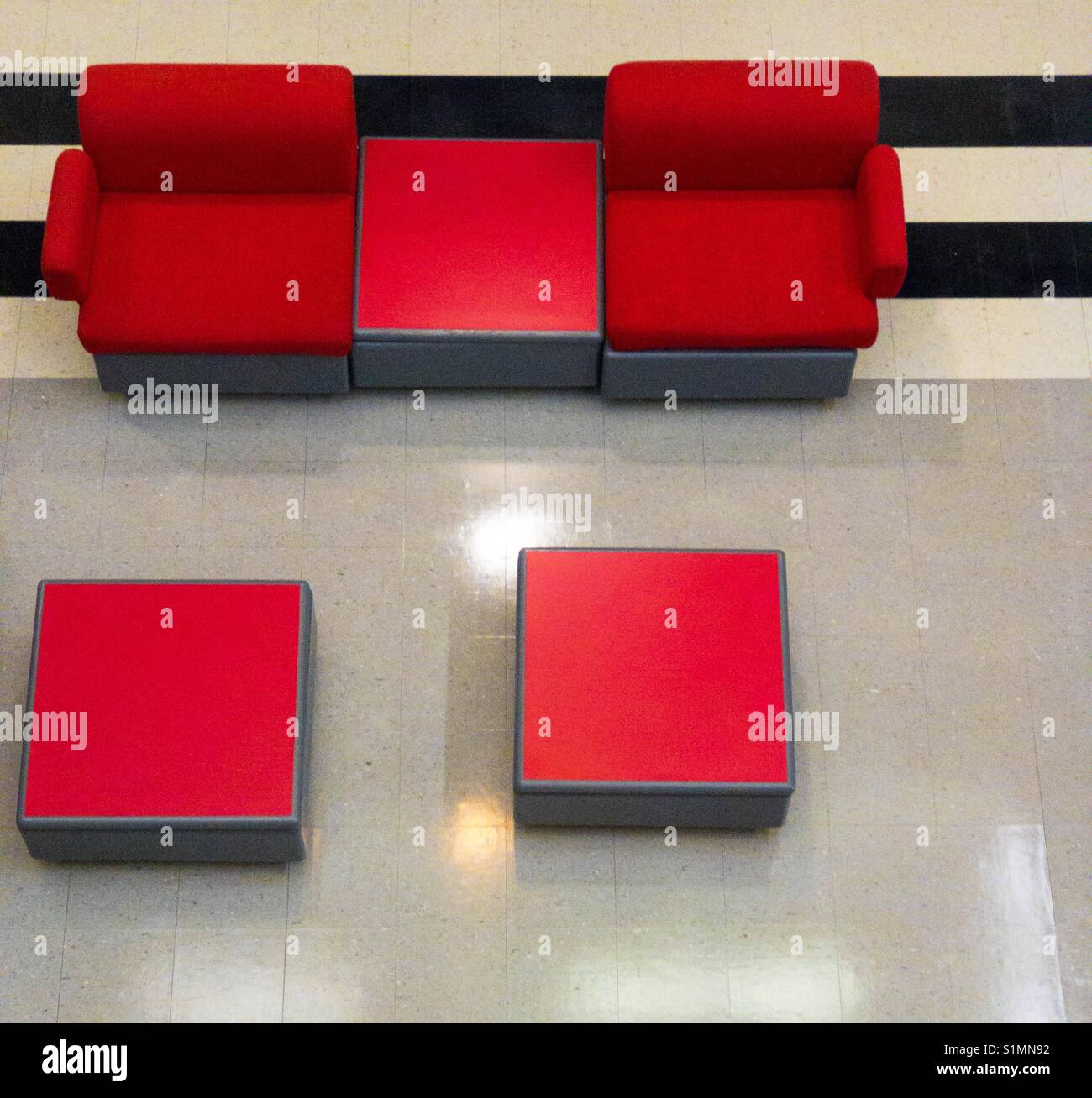 Bright office setting hi-res stock photography and images - Alamy