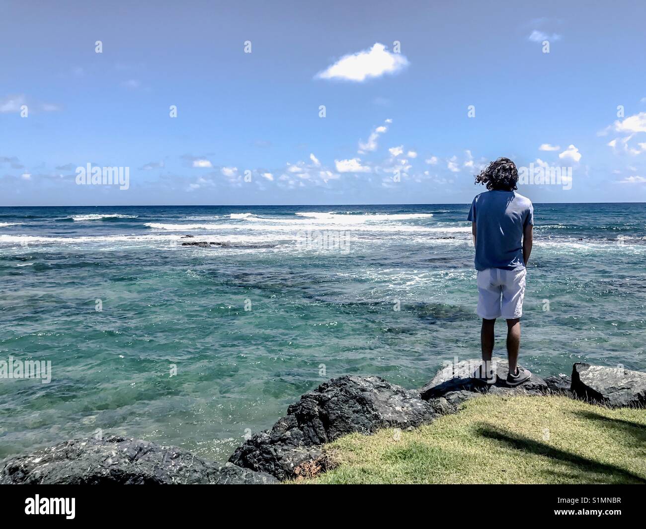 Edge of the land hi-res stock photography and images - Alamy
