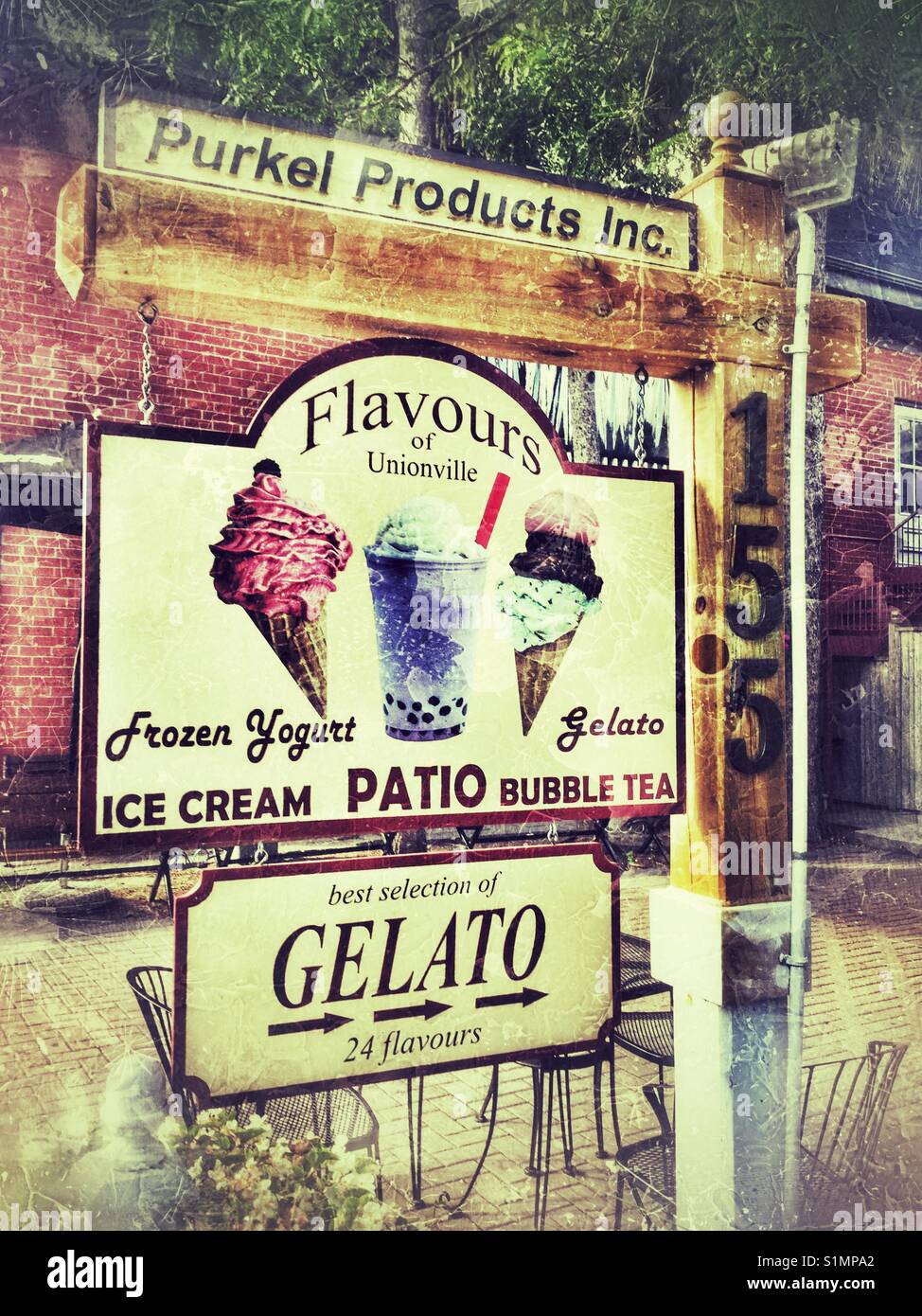Wooden gelato ice cream shop sign Stock Photo - Alamy
