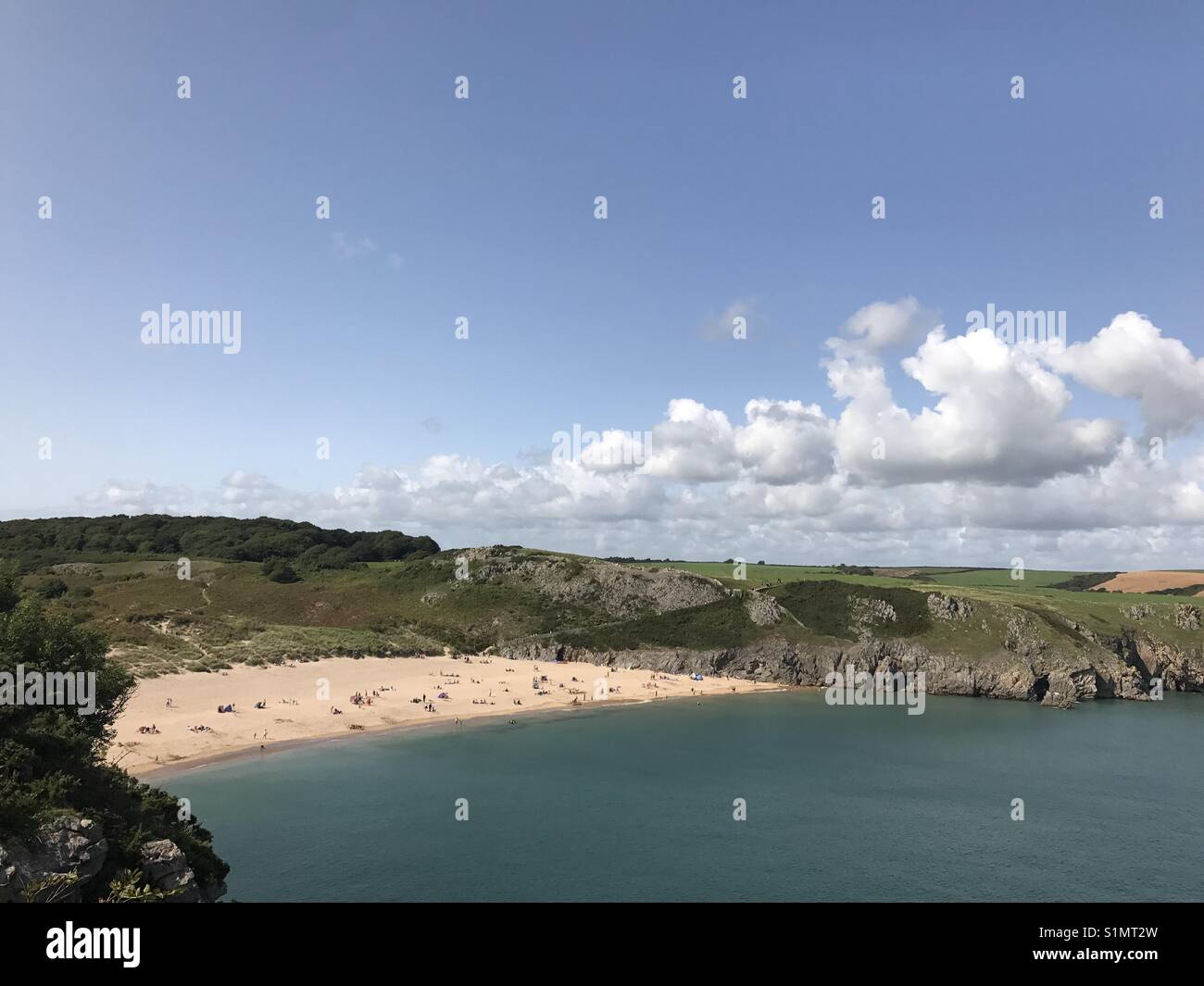 The beach at Barafundle Bay, Pembrokeshire, Wales Stock Photo - Alamy