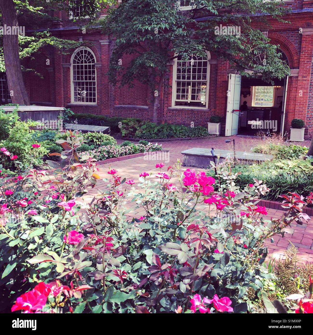 Flowers and historic architecture, Independence National Historic Park ...