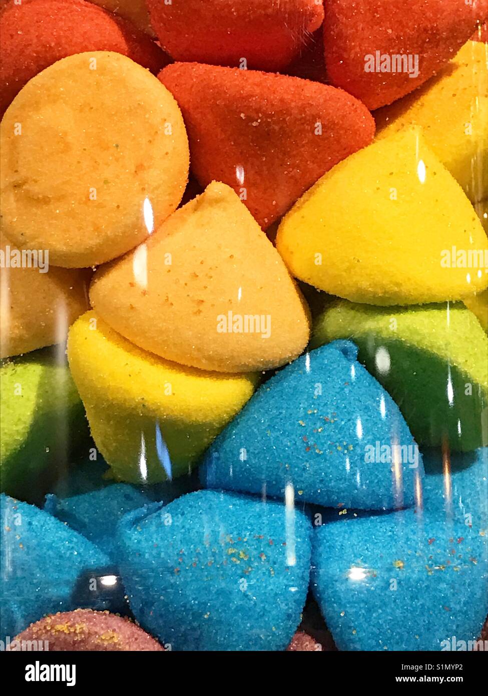 Colorful candy hi-res stock photography and images - Alamy