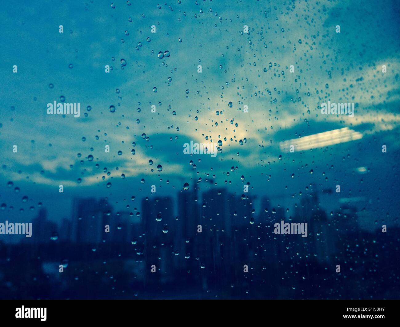 Raindrops on the wall hi-res stock photography and images - Alamy