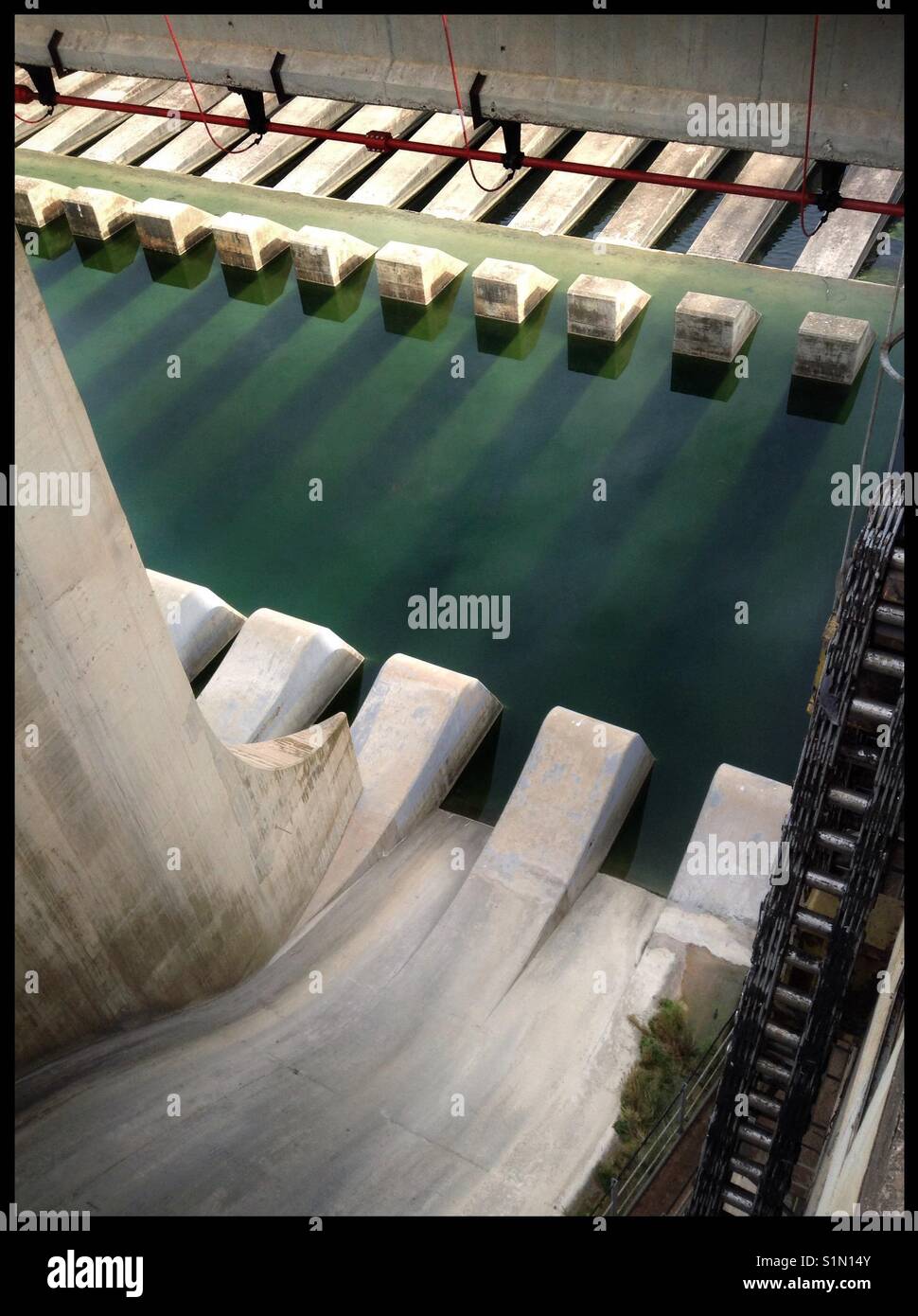 The hydro-electricity dam at Riba-Roja d'Ebre, Catalonia, Spain Stock ...