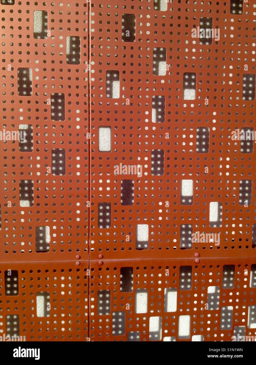 Building metal cladding smartphone stock photos and images - Alamy