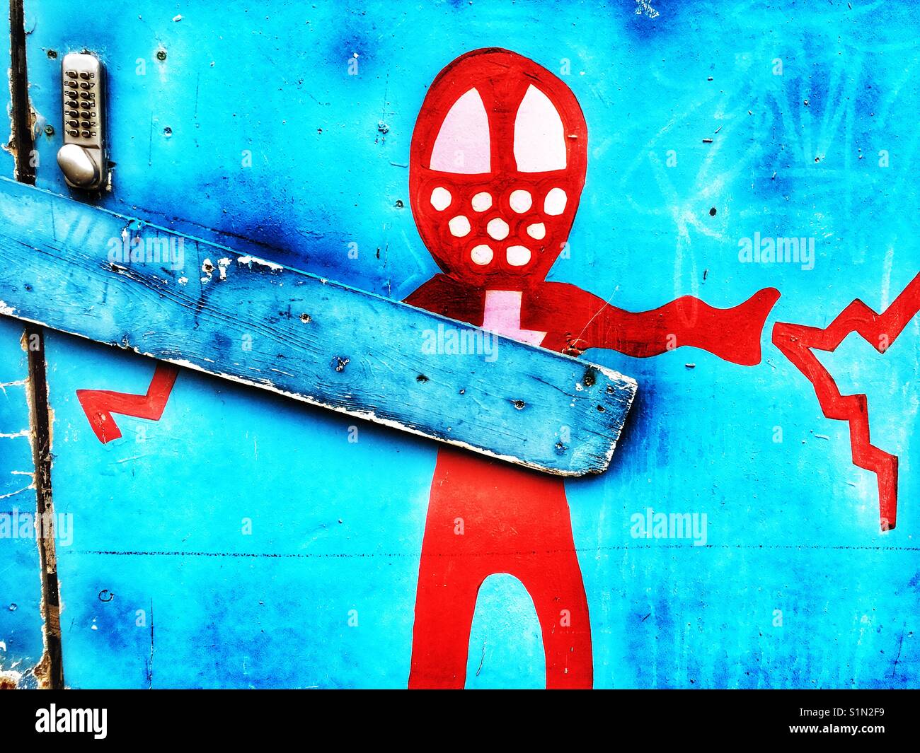 Locked building site Stock Photo - Alamy