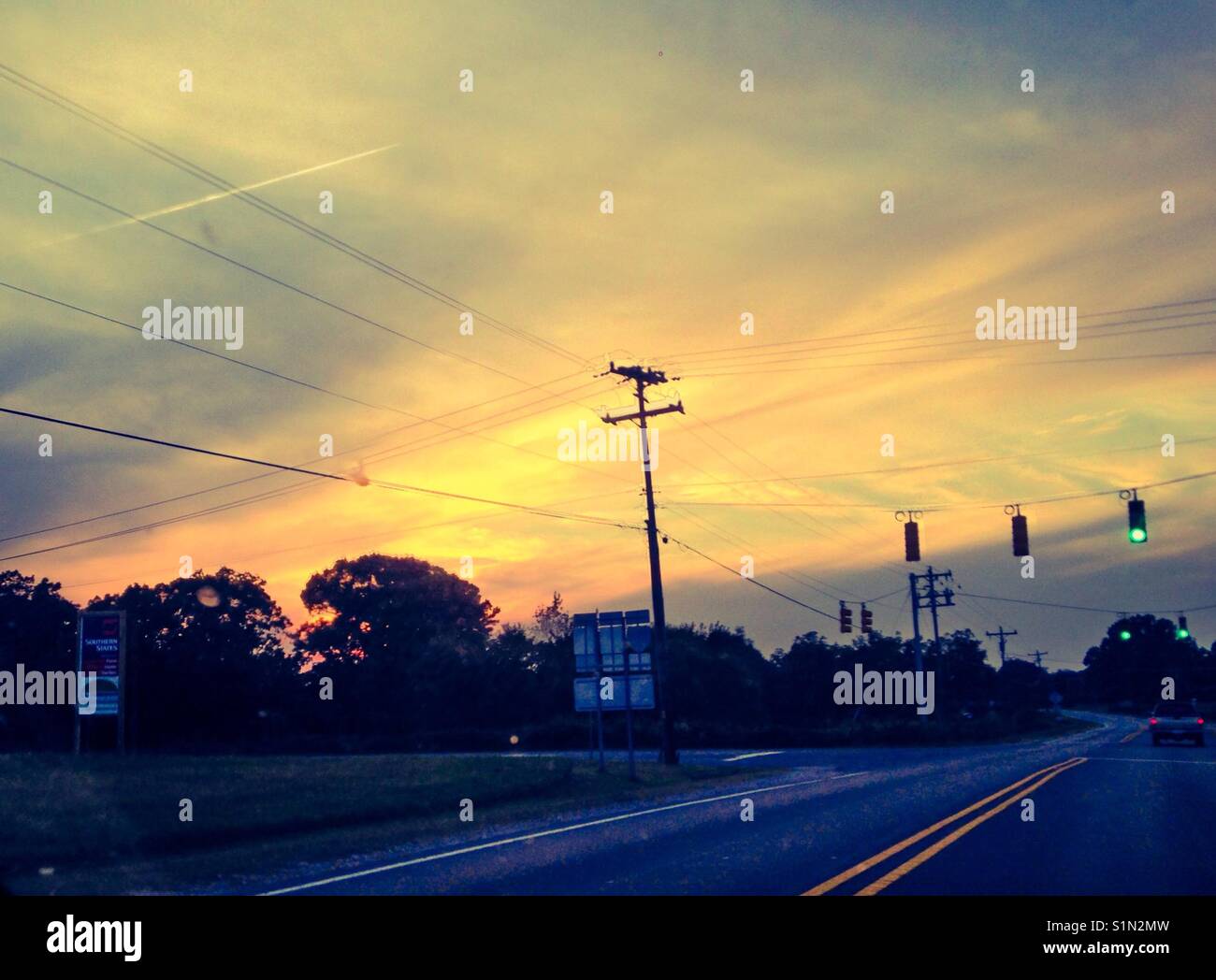 Crossroad crossroads hi-res stock photography and images - Alamy