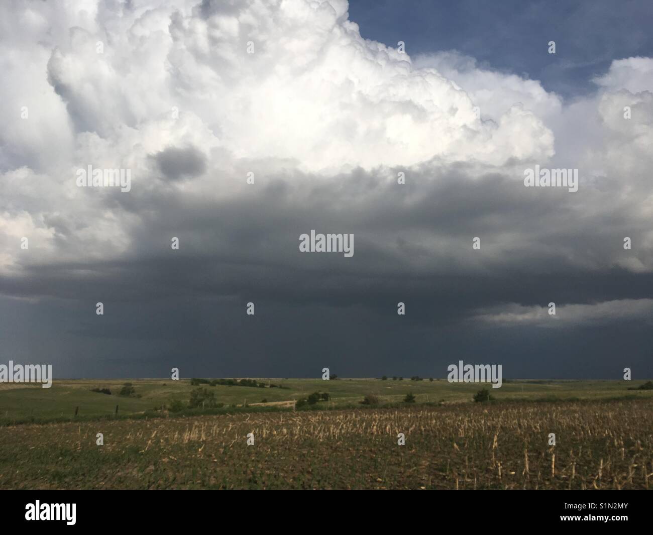 Storm rolling in Stock Photo - Alamy