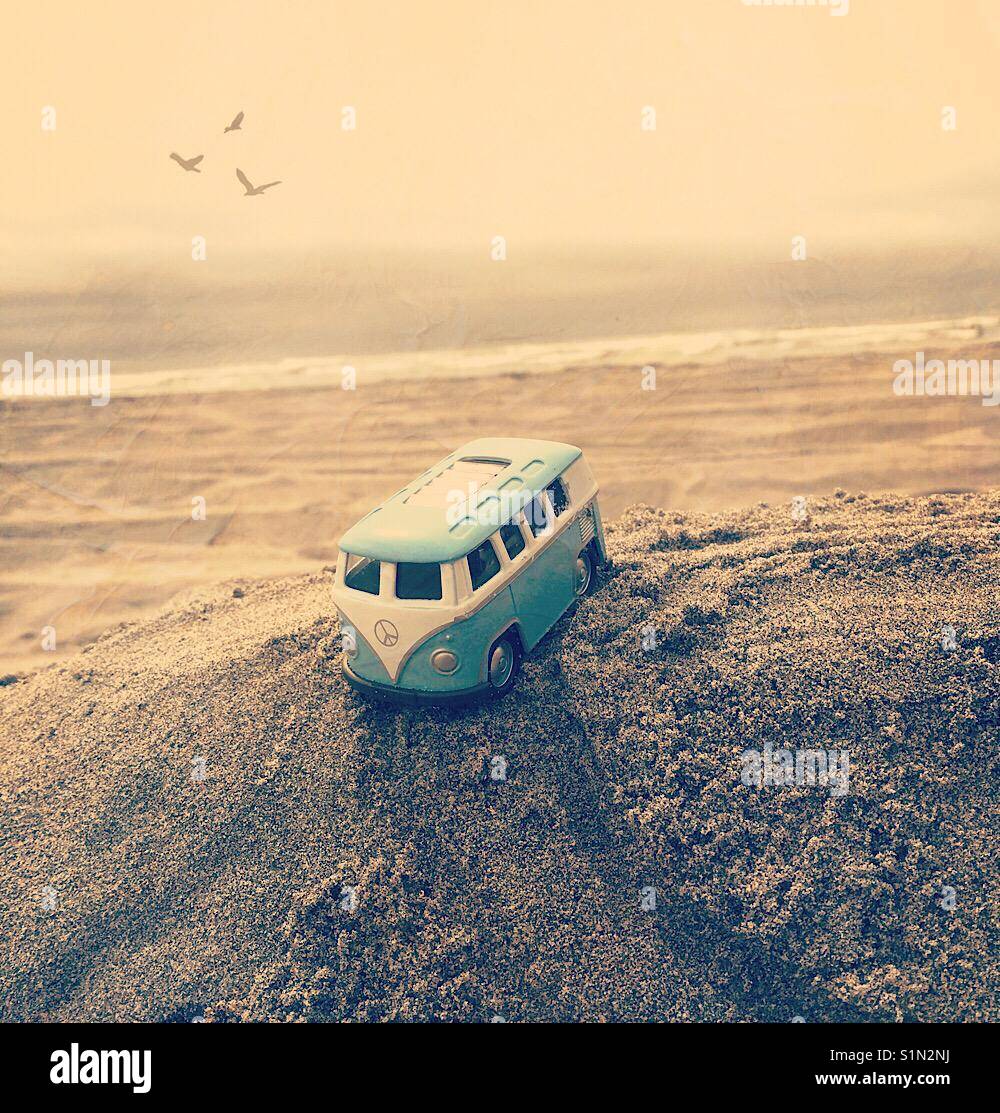 Vw Bus Beach High Resolution Stock Photography and Images - Alamy