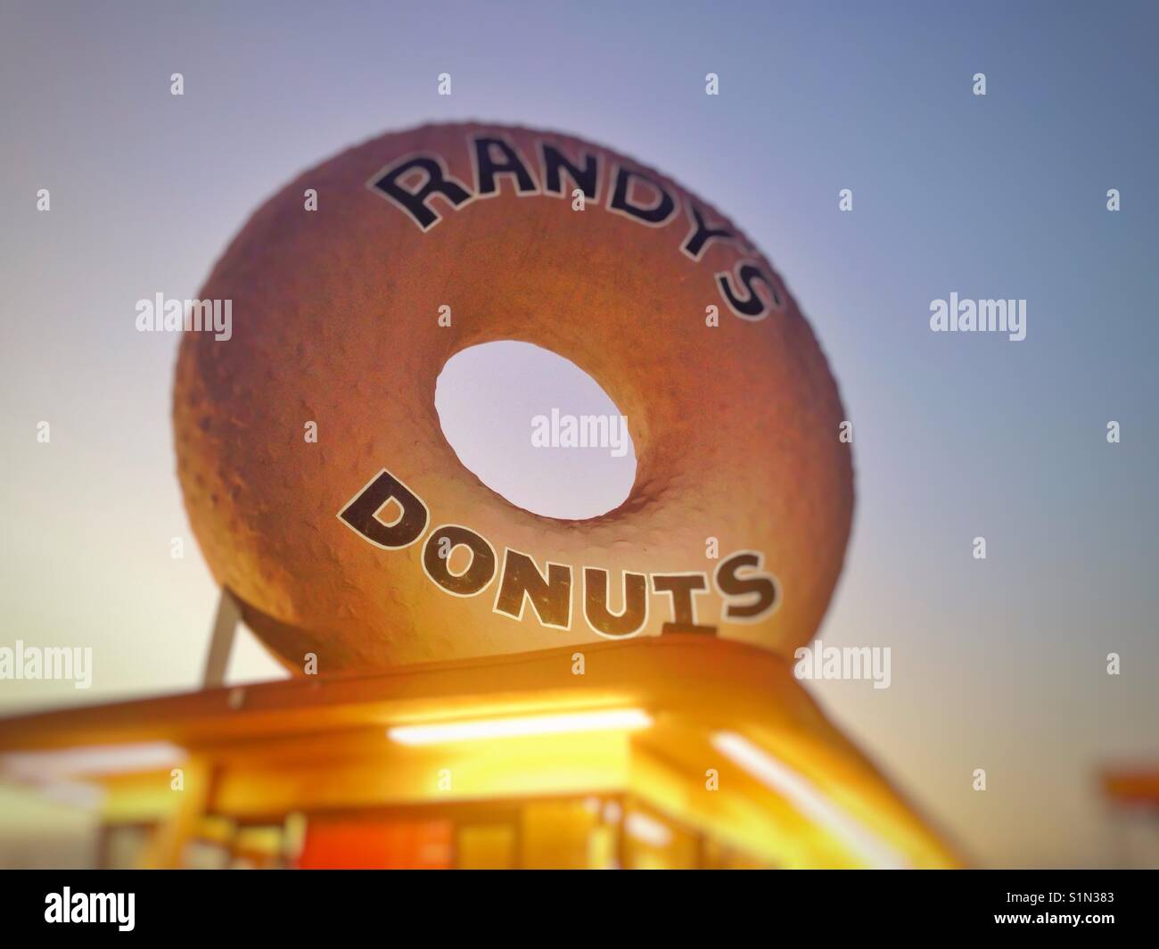 California donuts hi-res stock photography and images - Alamy
