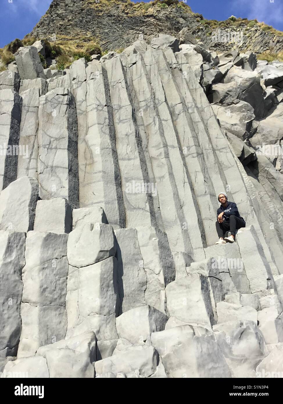 Steps in cave cave hi-res stock photography and images - Alamy