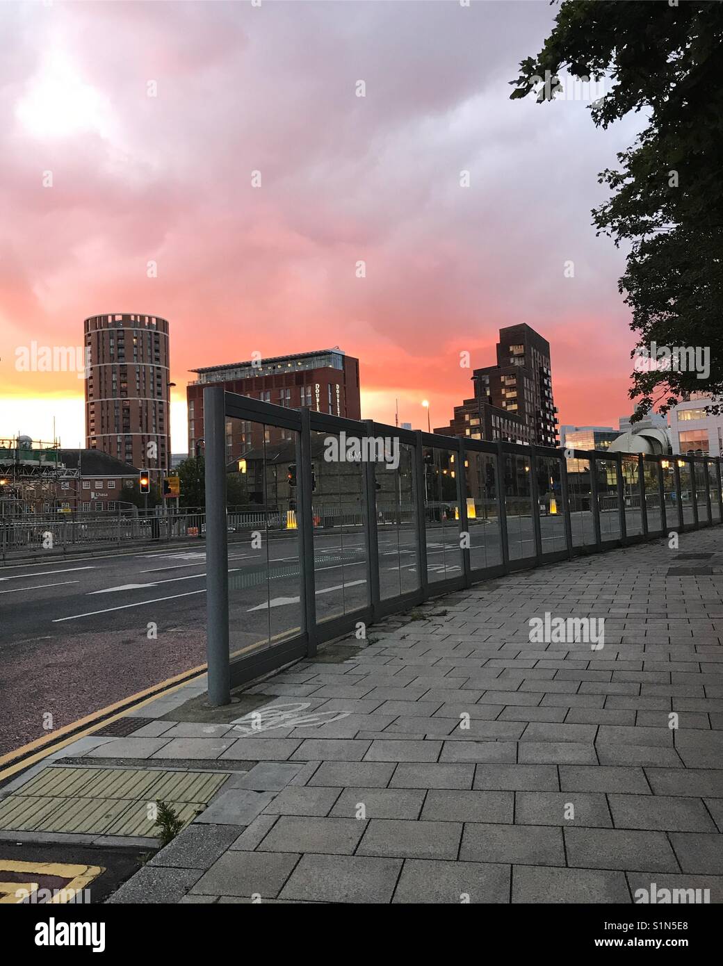 Leeds Sunset High Resolution Stock Photography and Images - Alamy