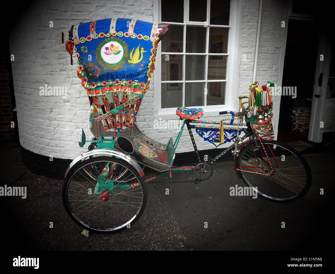 Rickshaw bike hi-res stock photography and images - Alamy