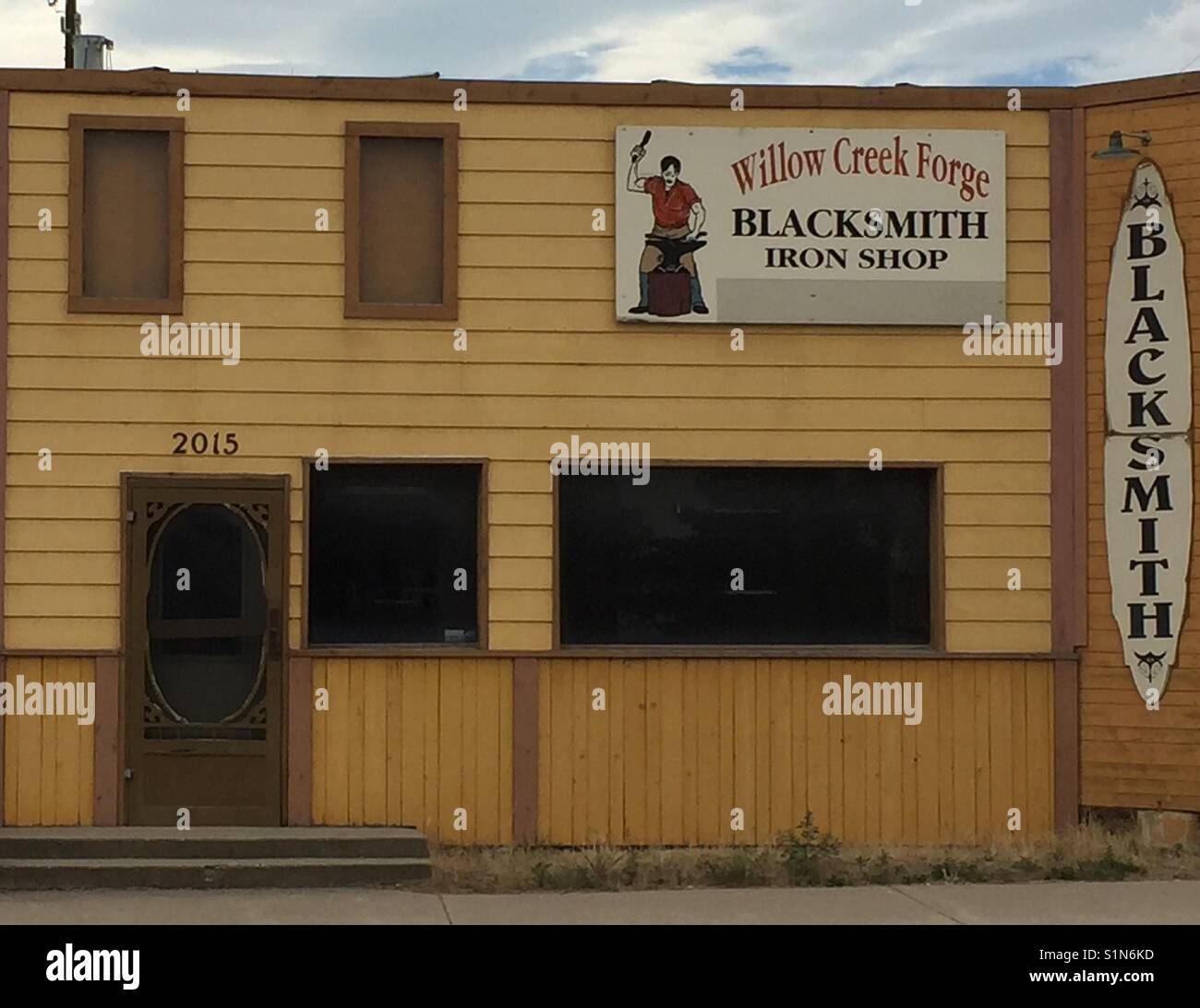 Shop forge hi-res stock photography and images - Alamy