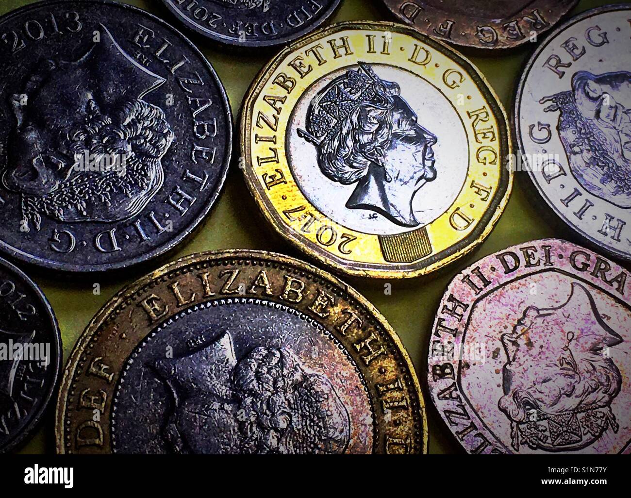 New 2017 pound coins hi-res stock photography and images - Alamy