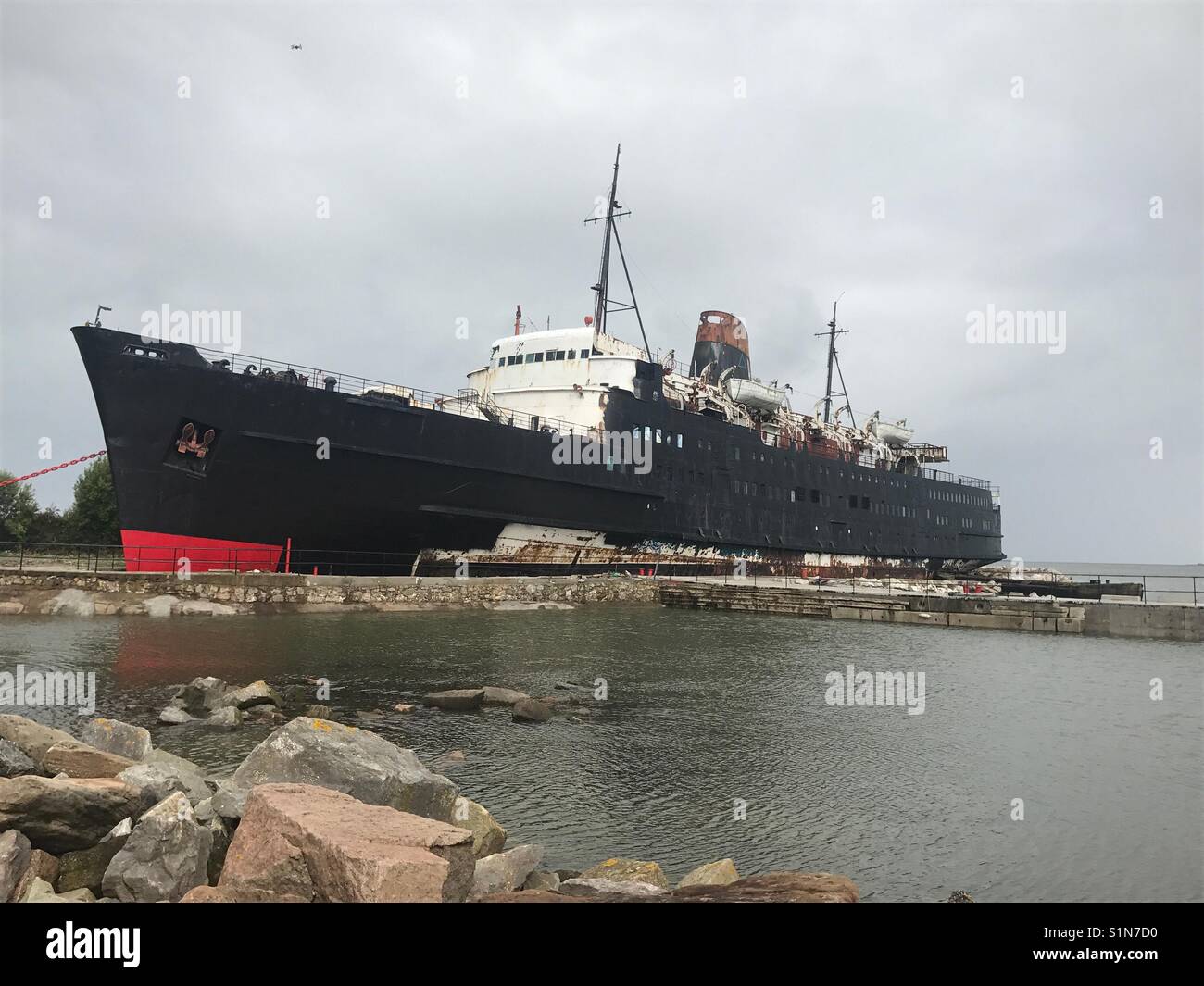 Duke of lancaster ship hi-res stock photography and images - Alamy