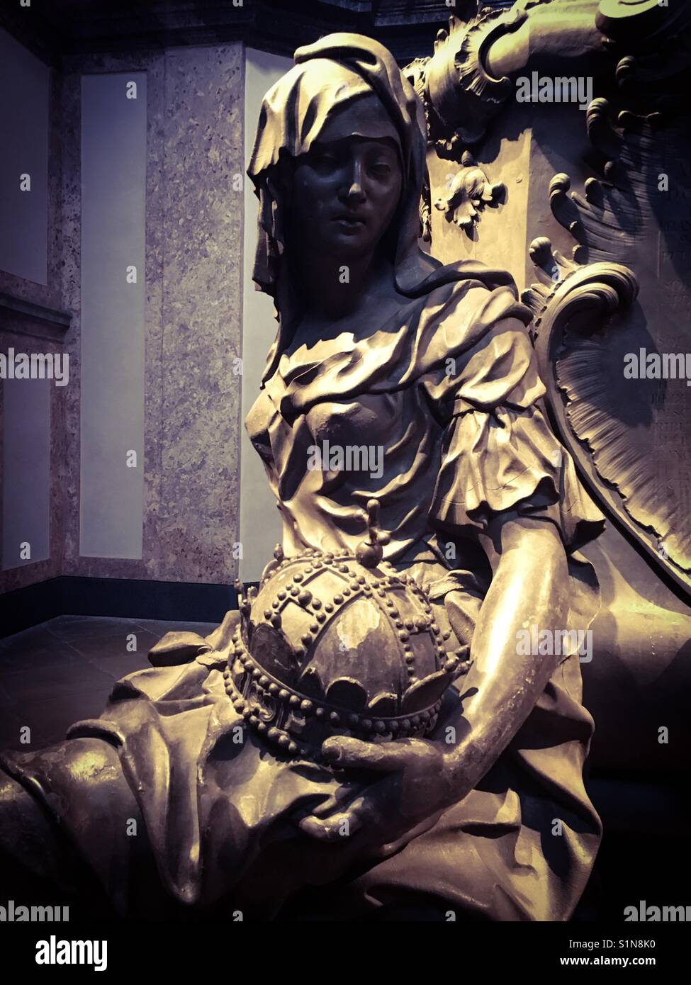 Capuchin crypt hi-res stock photography and images - Alamy