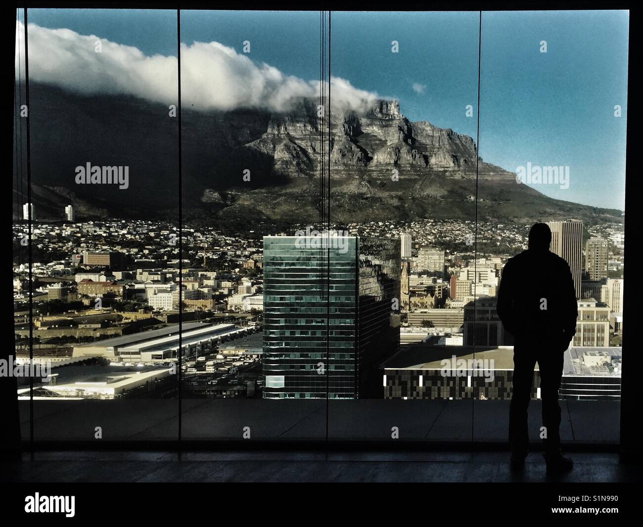 Studio window hi-res stock photography and images - Alamy