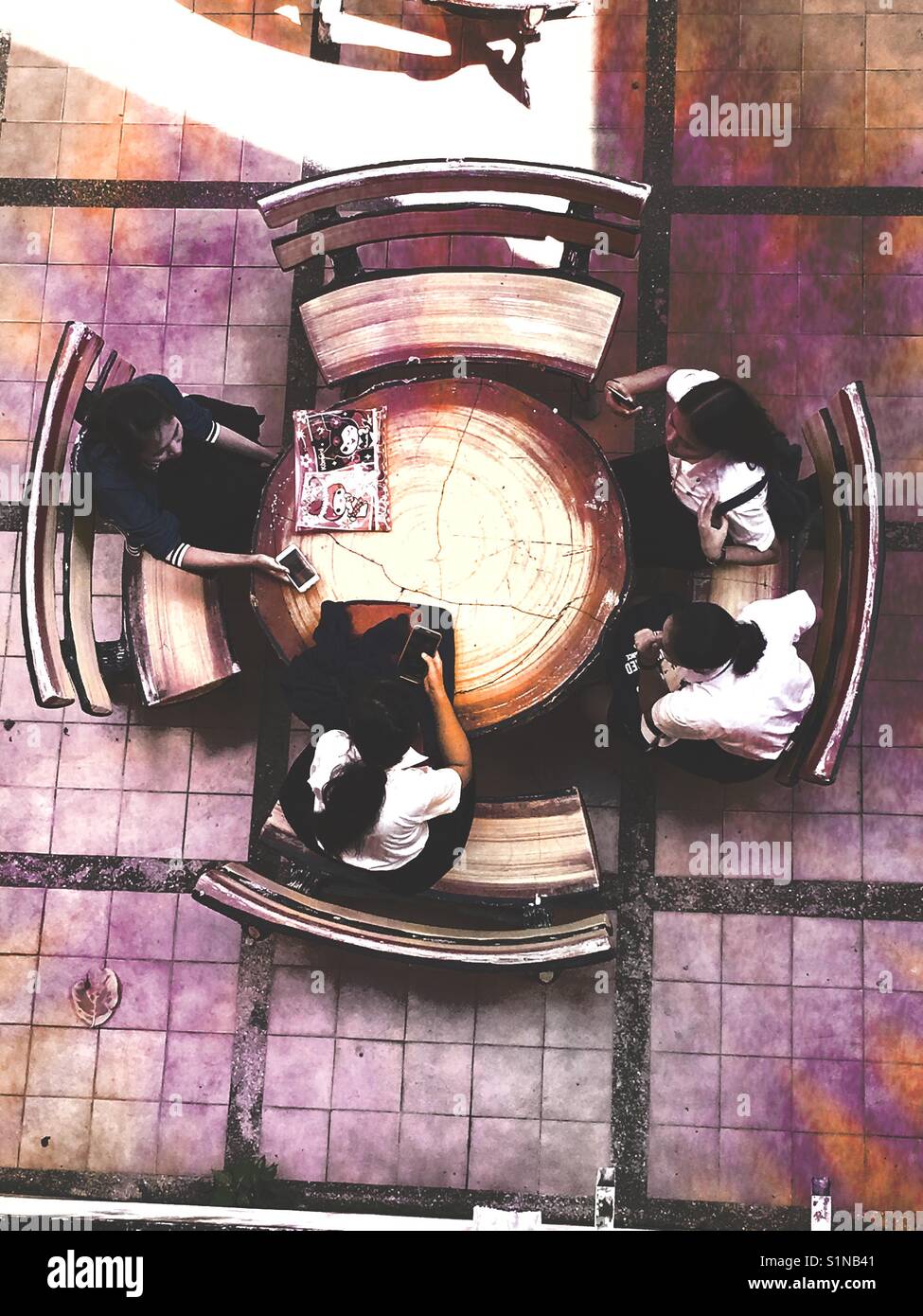 Students chilling between classes at Chiang Mai University in Thailand ...