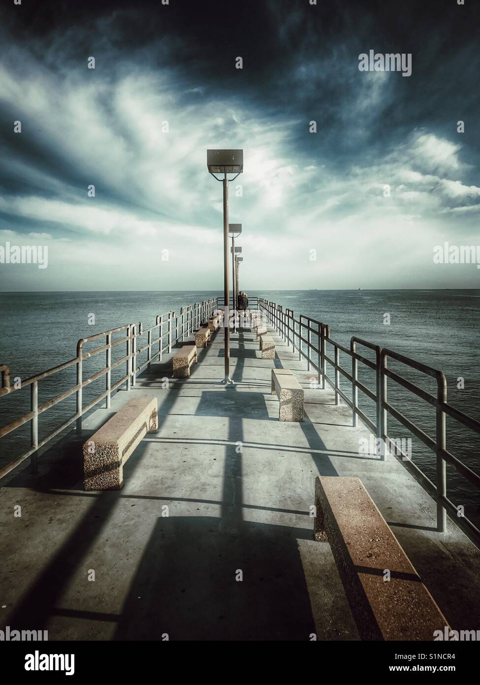 Edgewater Pier, Cleveland, Ohio Stock Photo - Alamy