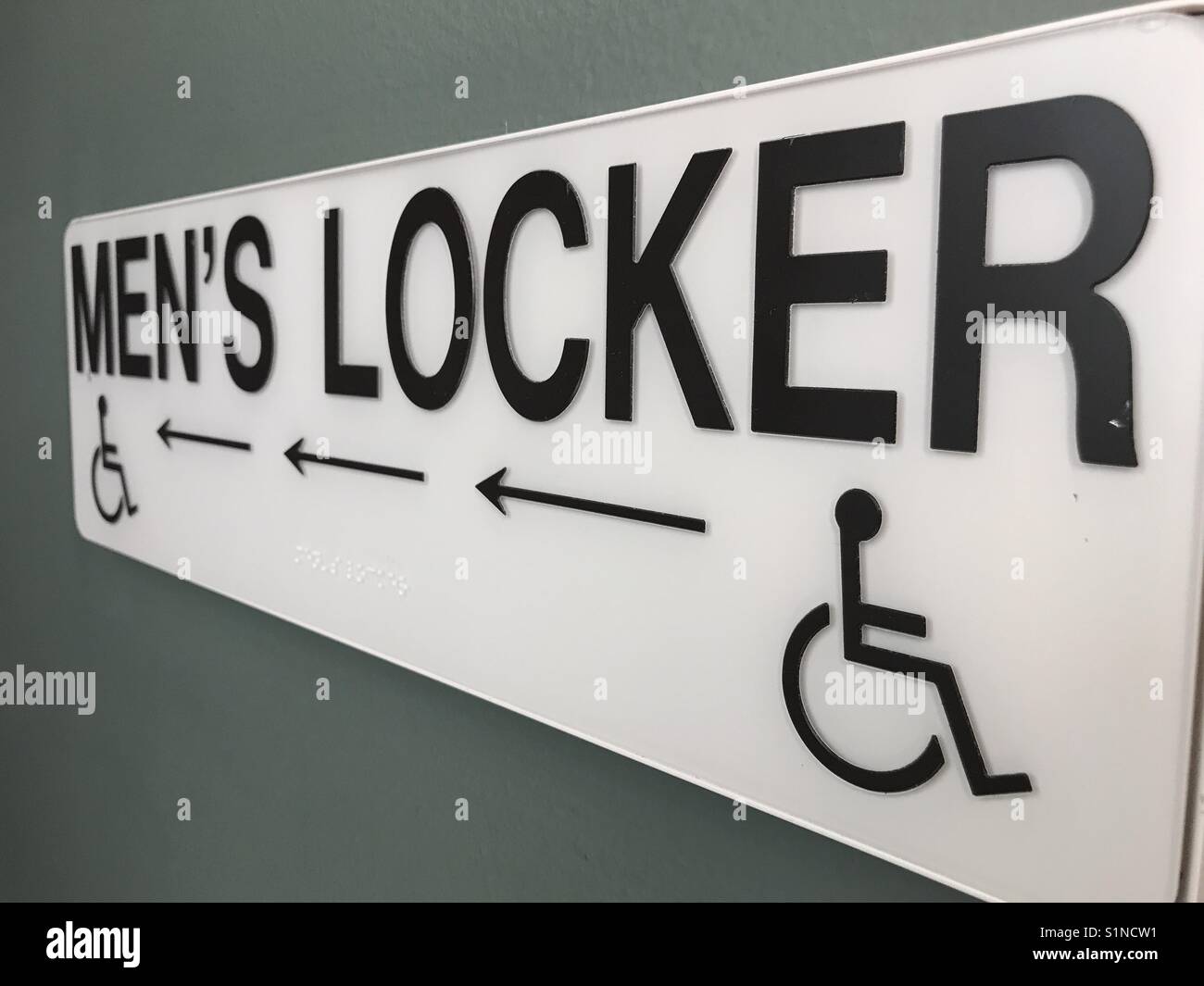 Handicap men hi-res stock photography and images - Alamy