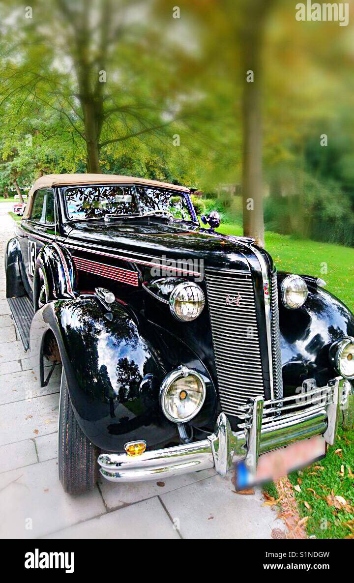 Master six coupe hi-res stock photography and images - Alamy