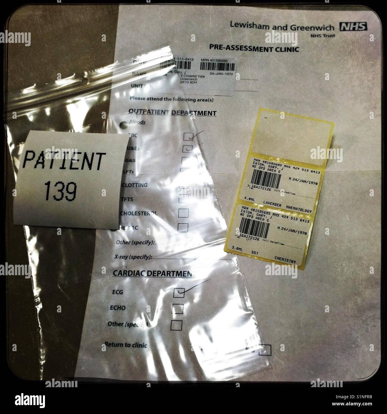 Nhs patient paperwork hi-res stock photography and images - Alamy