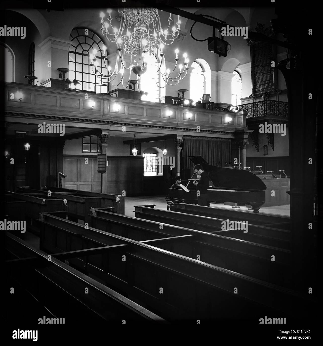 Clarinet and piano hi-res stock photography and images - Alamy