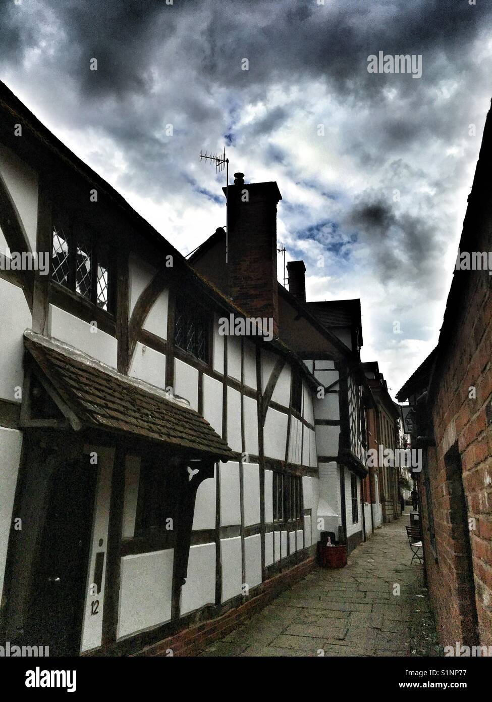 Castle Street Warwick Stock Photo - Alamy