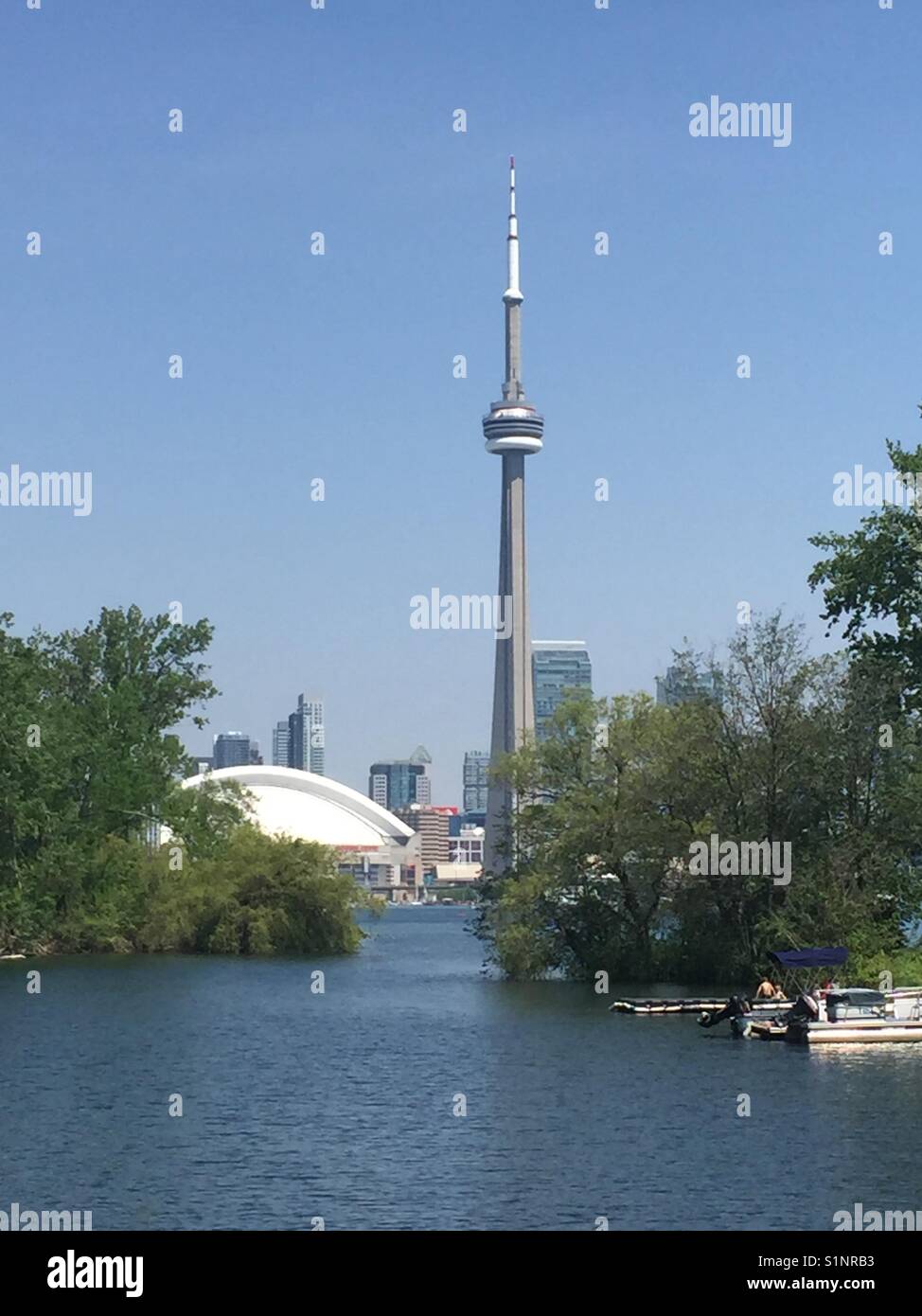 Cn tower observation deck hi-res stock photography and images - Alamy