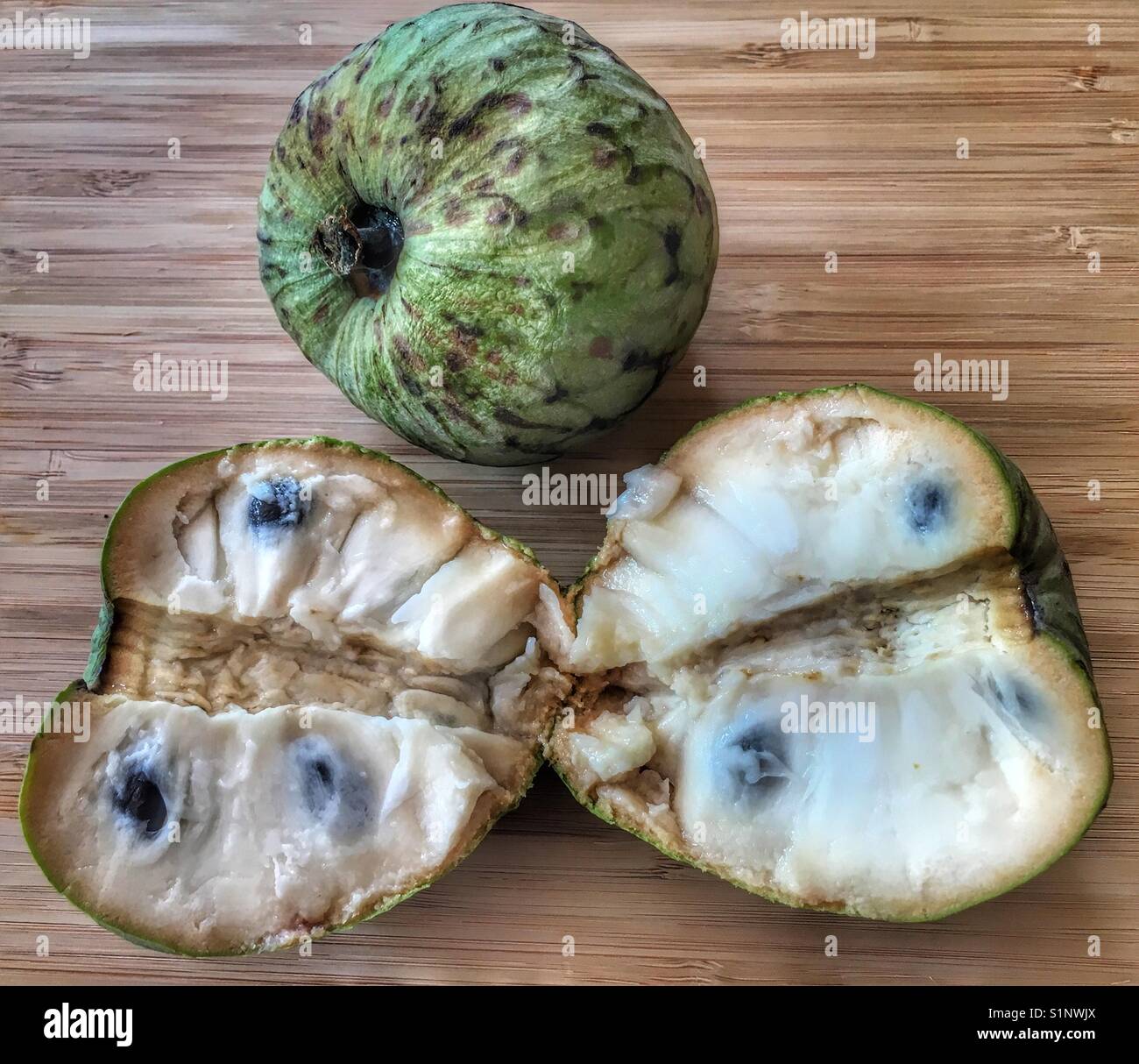 The cherimoya annona cherimola hi-res stock photography and images - Alamy