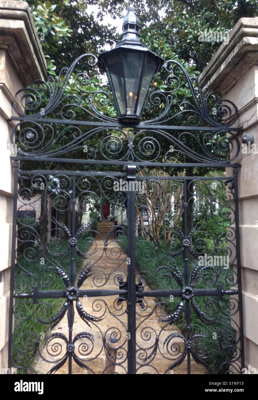 Historic charleston iron gate hi-res stock photography and images - Alamy