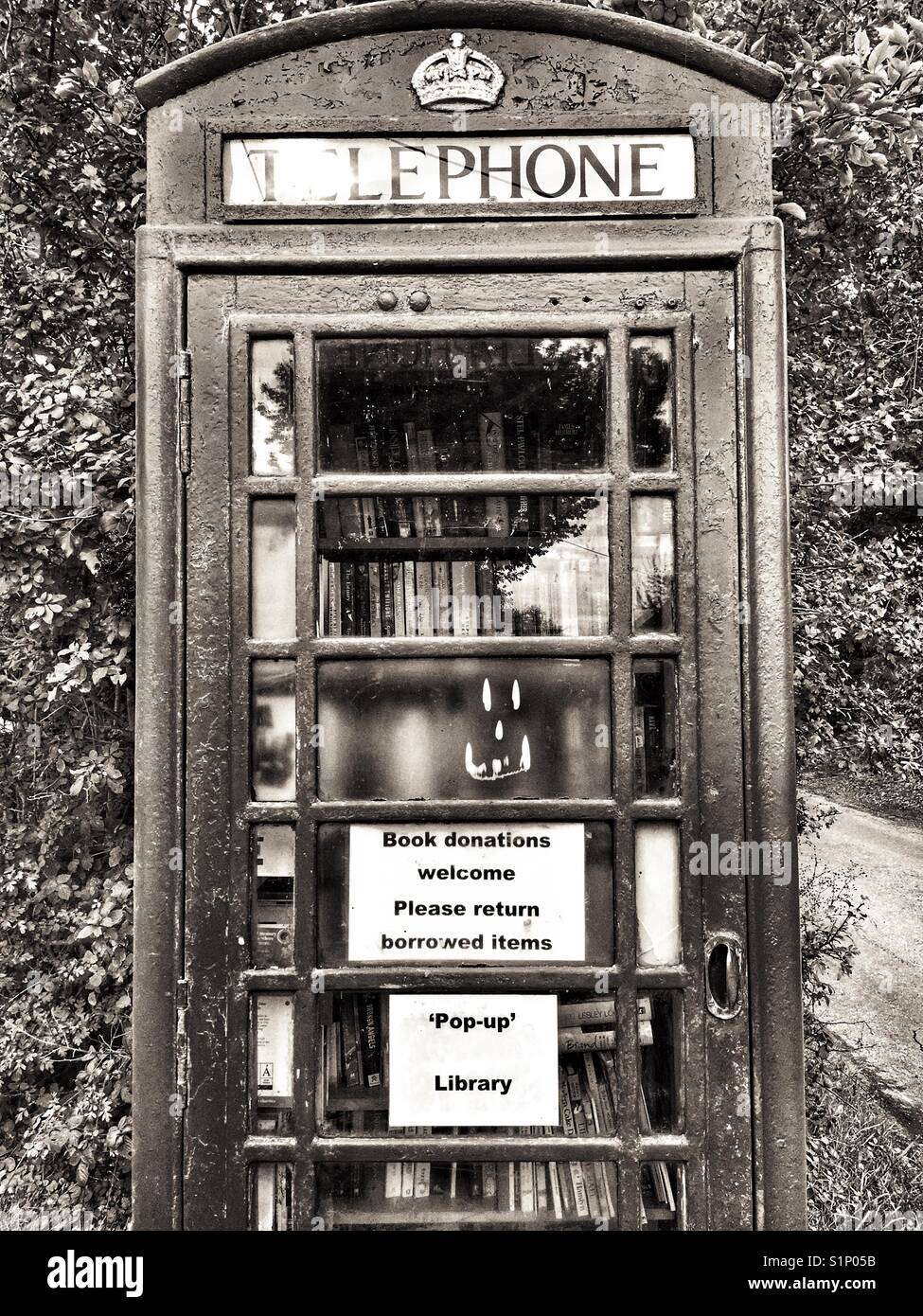 Pop up library hi-res stock photography and images - Alamy