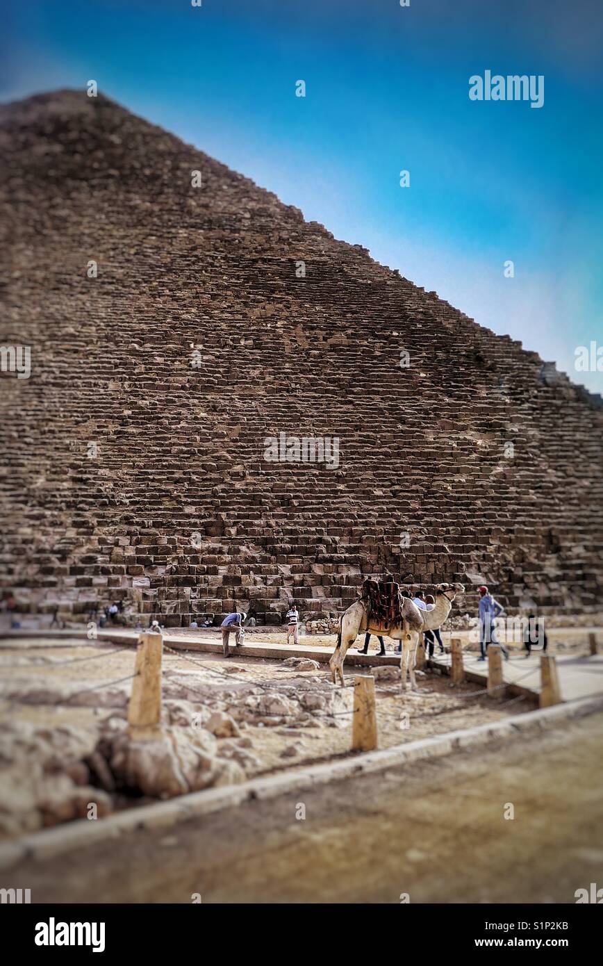 Great Pyramid of Cheops, Cairo, Egypt Stock Photo - Alamy