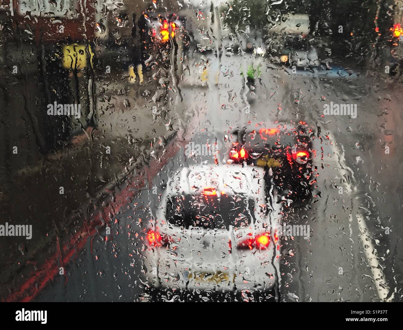 London Rain Stock Photos & London Rain Stock Images - Alamy