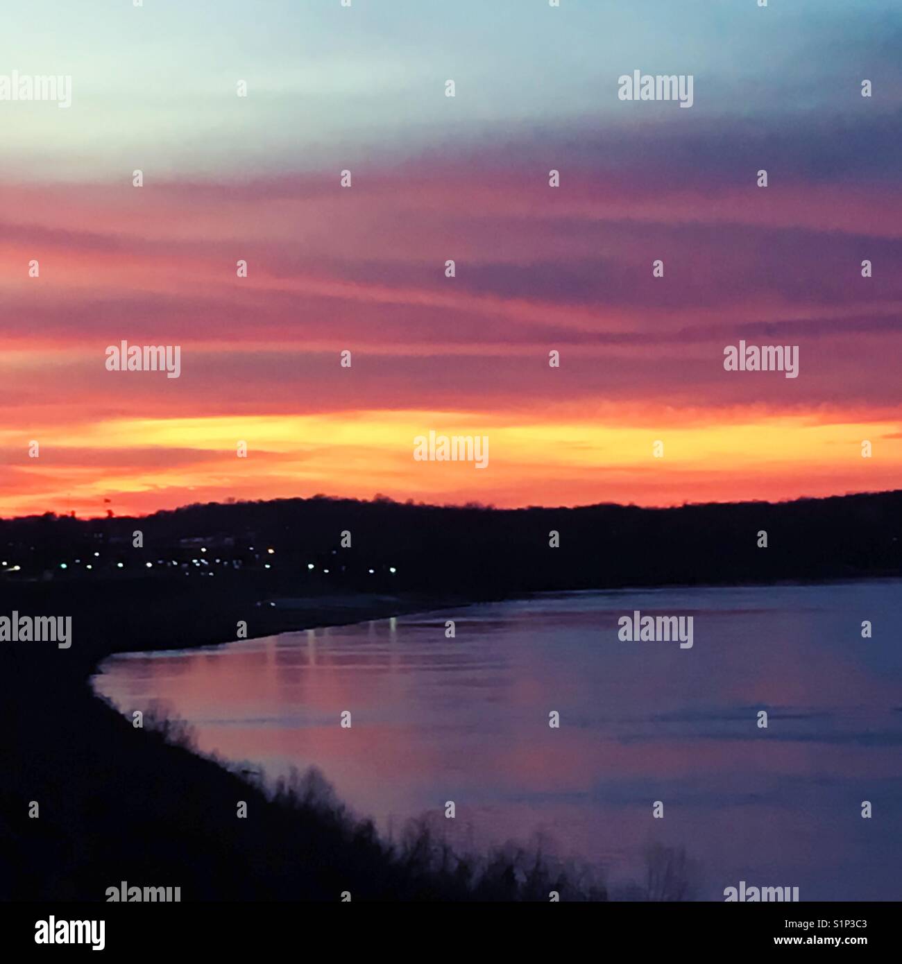 Reflection reflect hi-res stock photography and images - Alamy