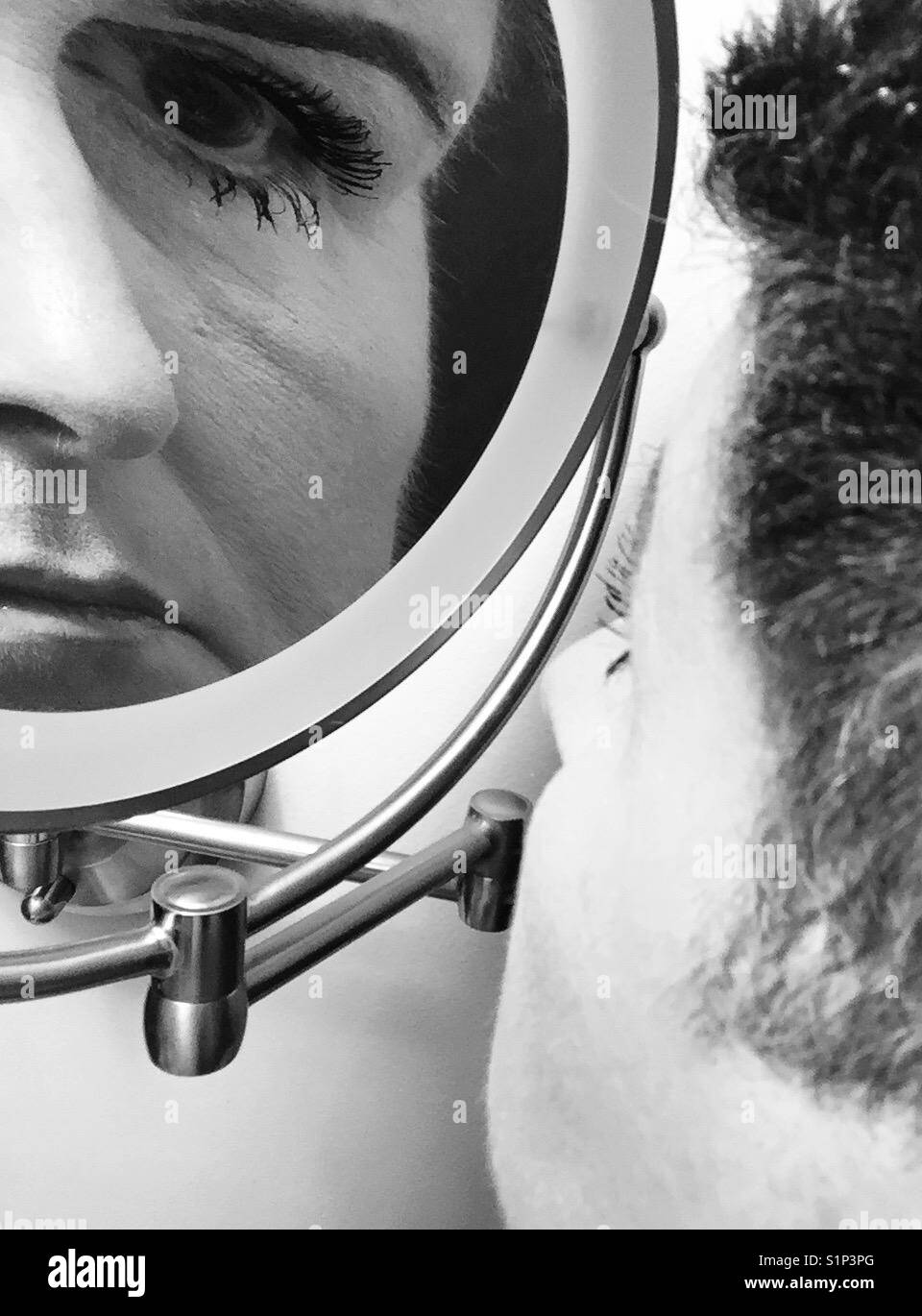 Distorted face reflection hi-res stock photography and images - Alamy