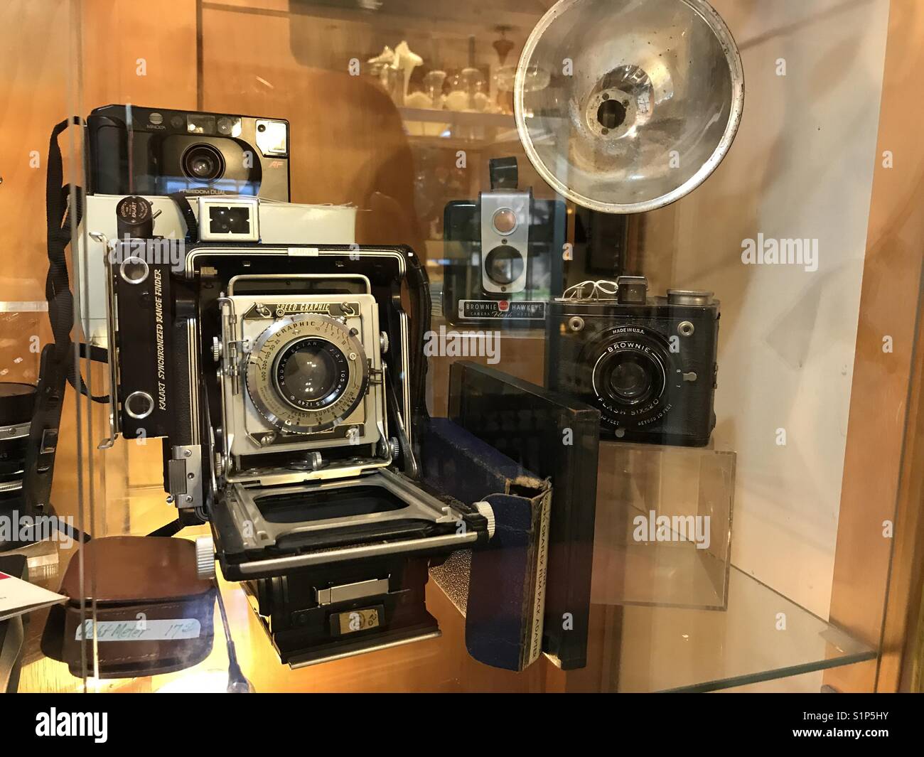 Old fashion hi-res stock photography and images - Alamy