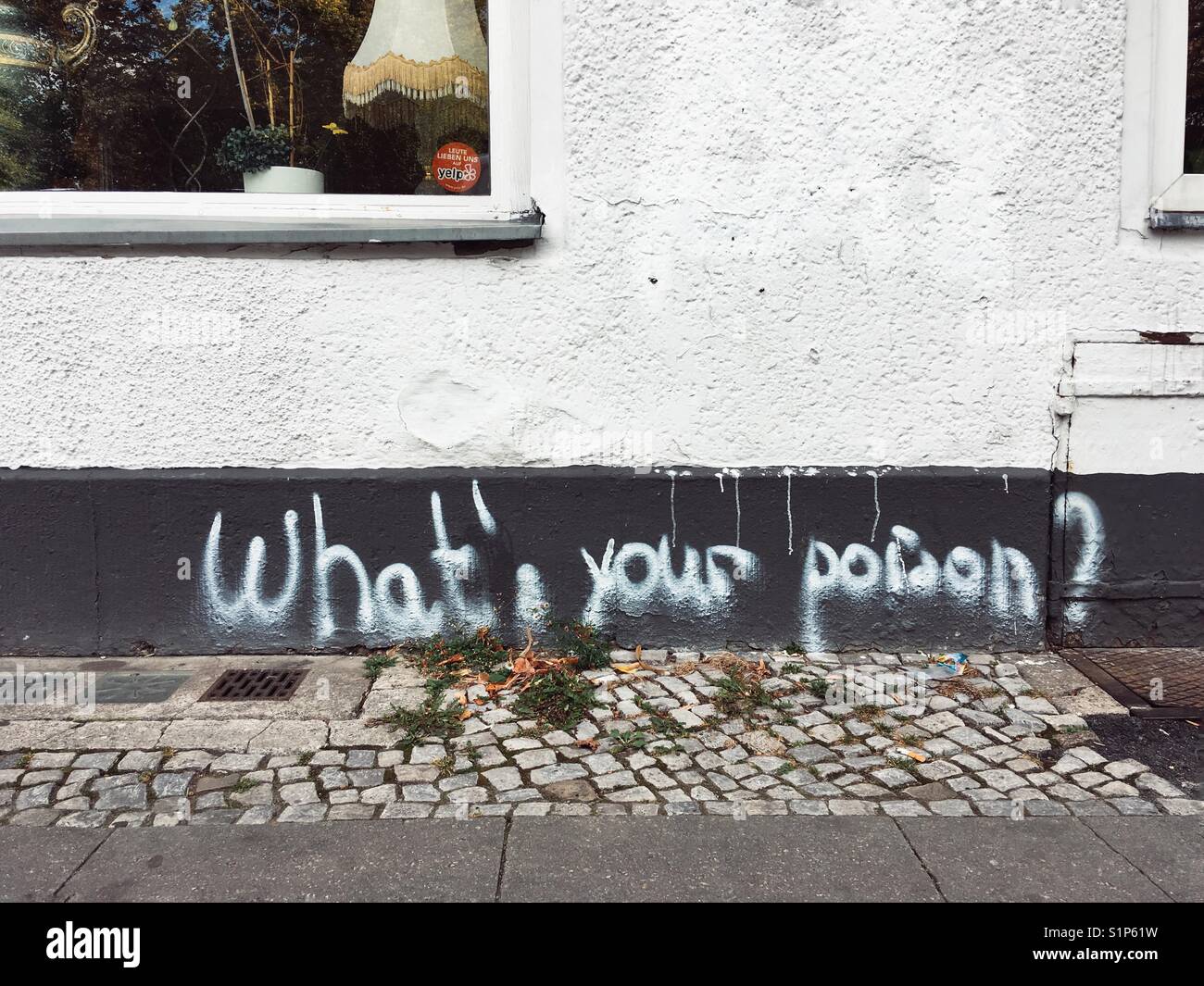 Graffiti drugs hi-res stock photography and images - Alamy