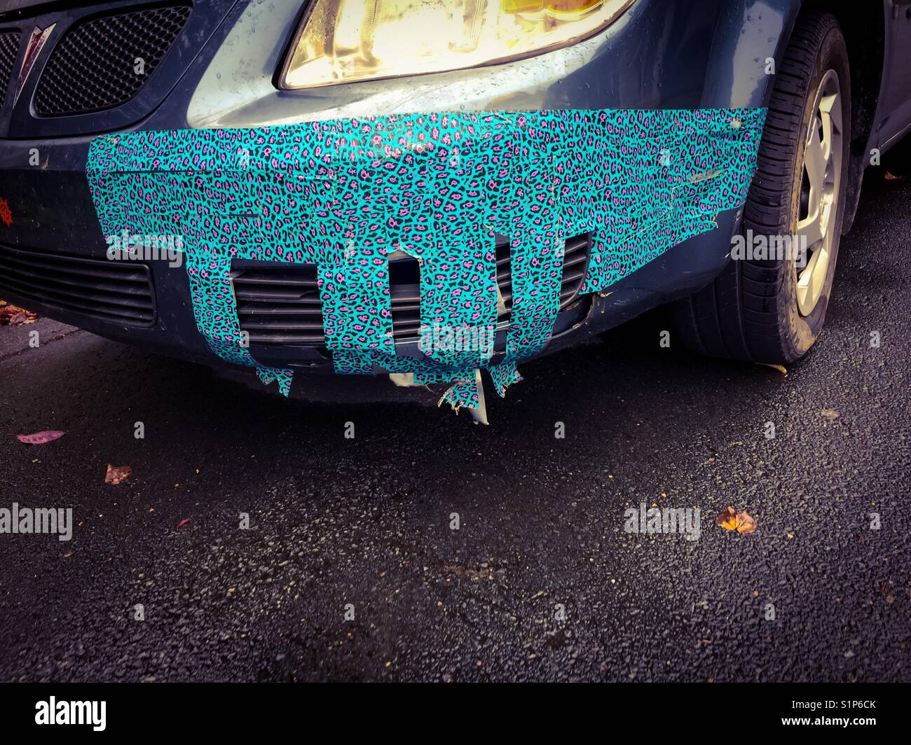 Improvised repair hi-res stock photography and images - Alamy