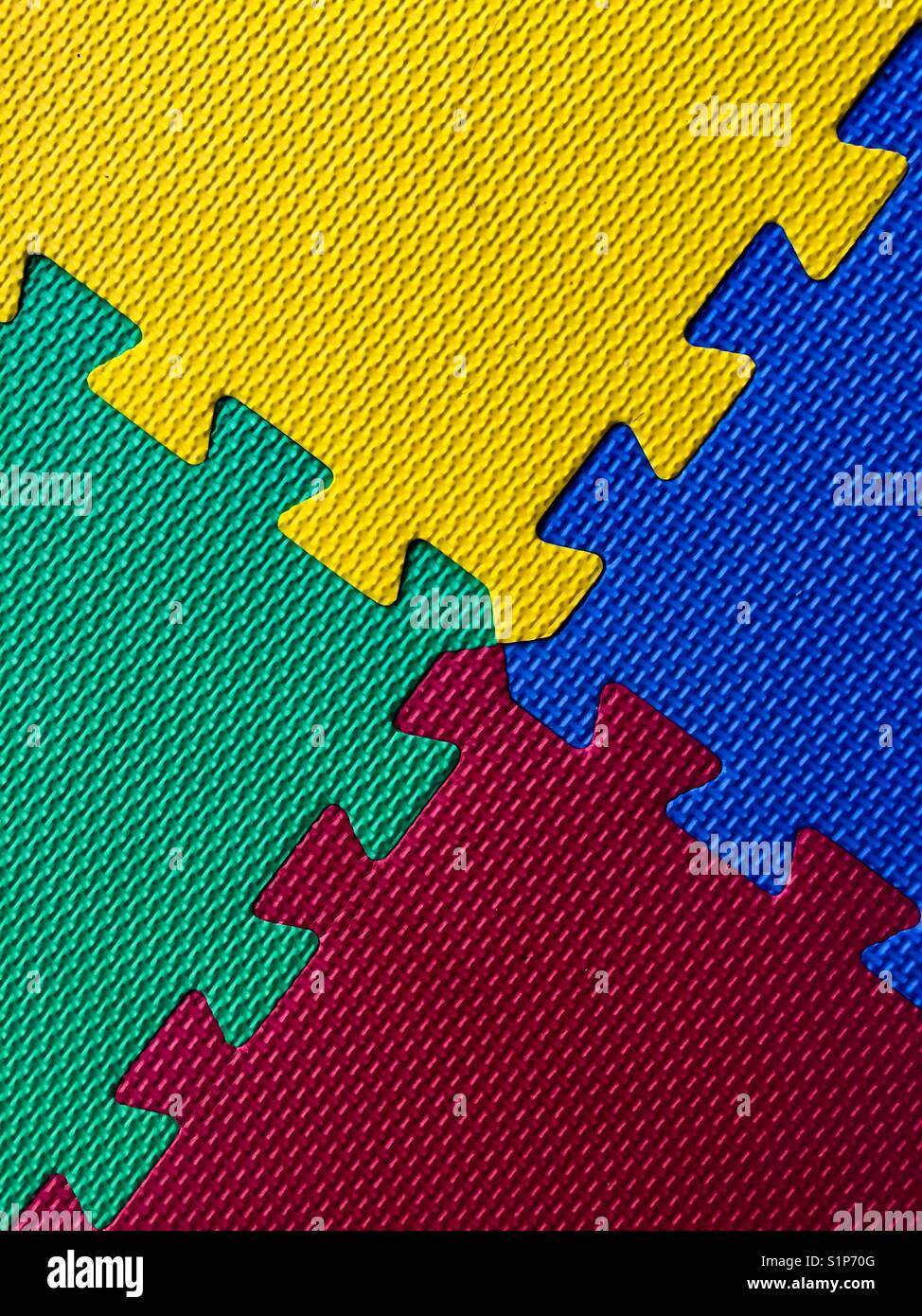 Four triangles hi-res stock photography and images - Alamy