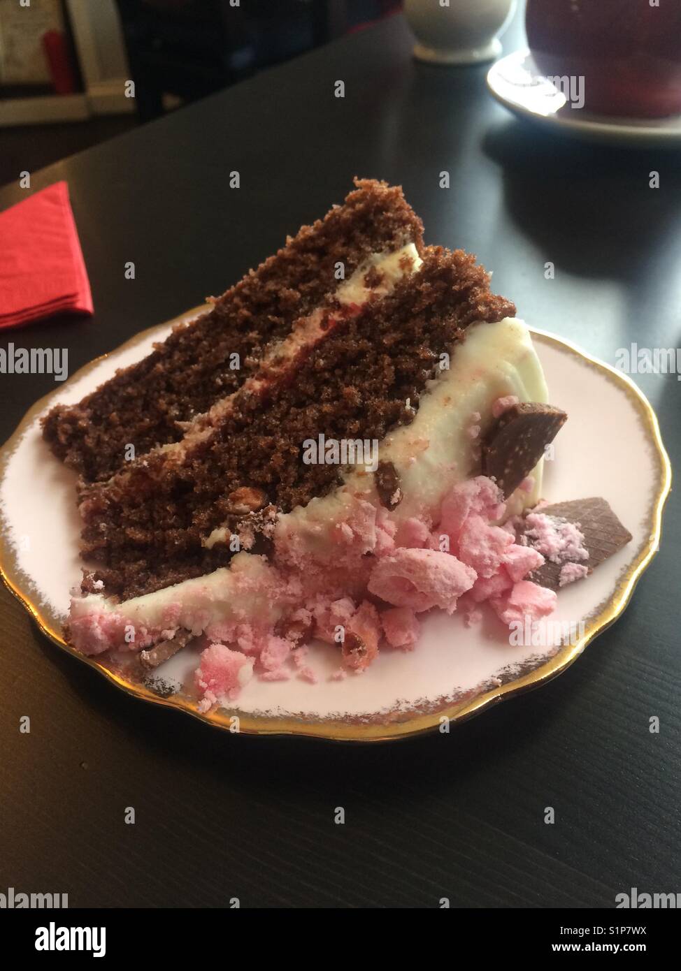 Eat cake hi-res stock photography and images - Alamy