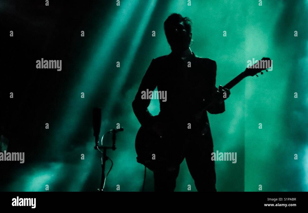 Daniel kessler guitarist hi-res stock photography and images - Alamy