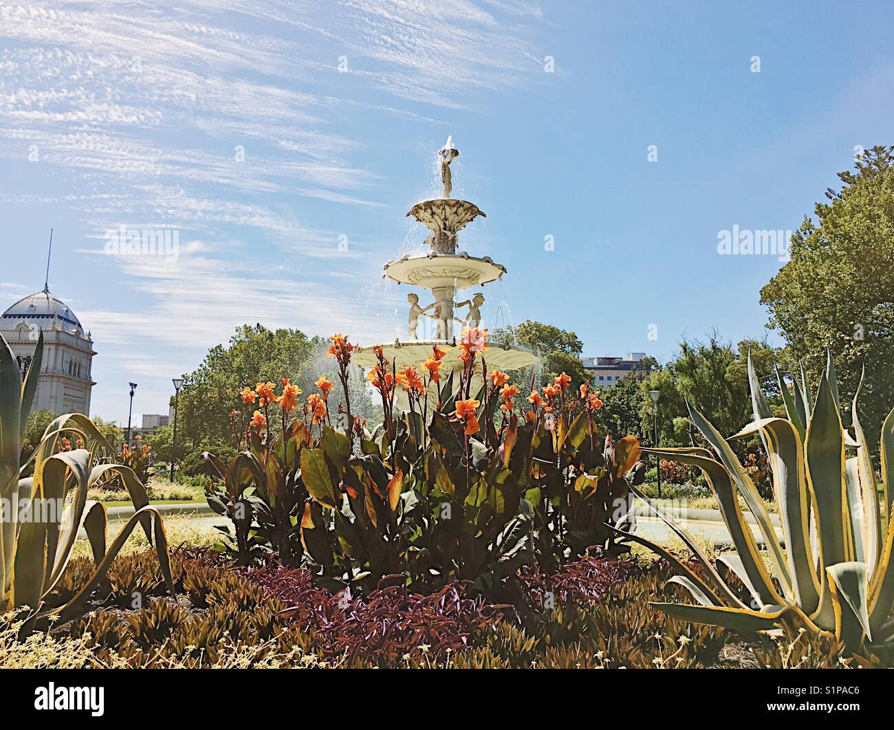 Fountain melbourne hi-res stock photography and images - Alamy