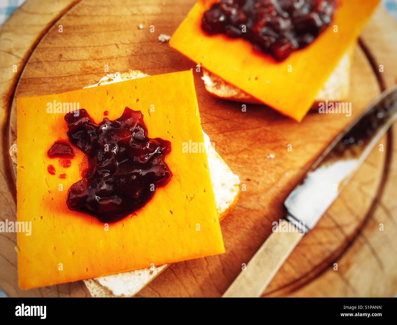 Red Leicester cheese roll with Branston pickle Stock Photo - Alamy