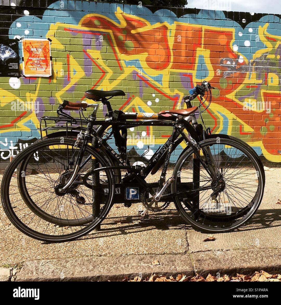 Hackney Wick Graffiti High Resolution Stock Photography and Images - Alamy